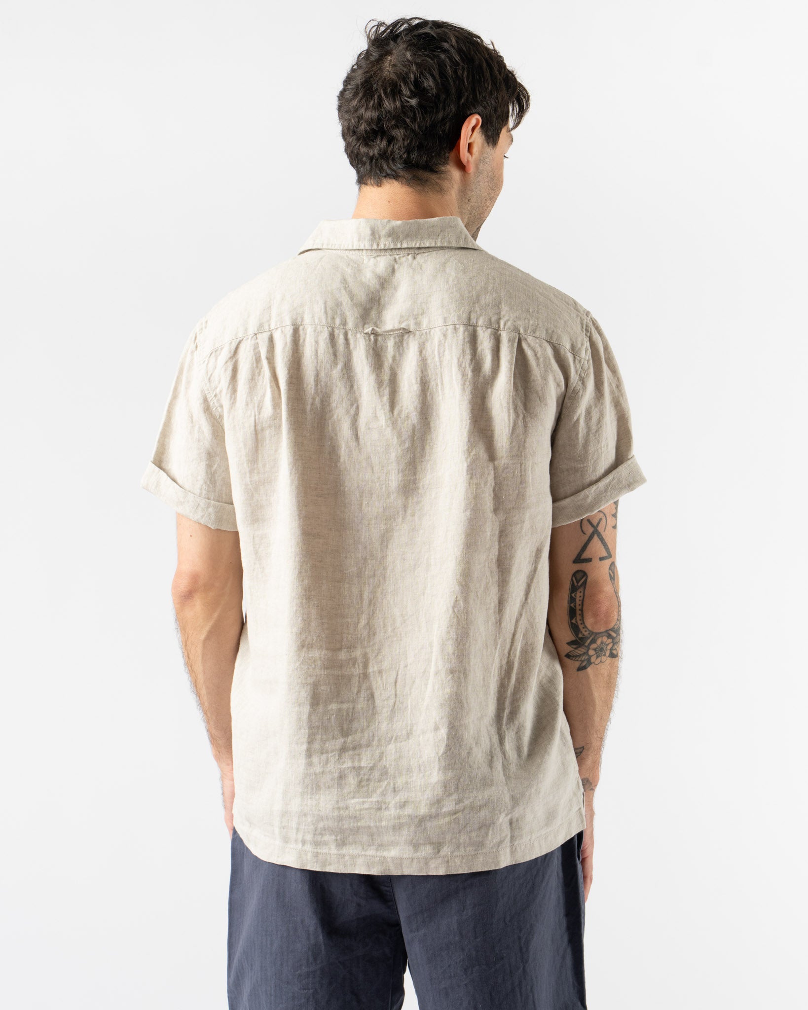 Alex Mill Camp Shirt in Linen Flax Curated at Jake and Jones